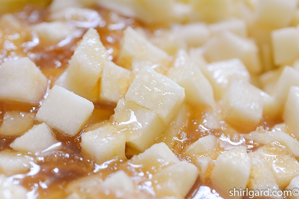 Apple Financier Cakes – ShirlGard